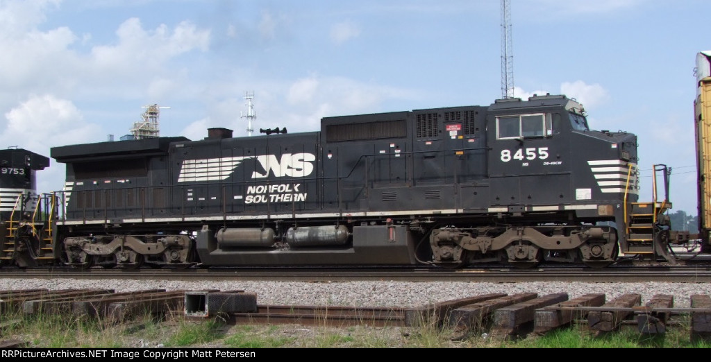 NS 8455